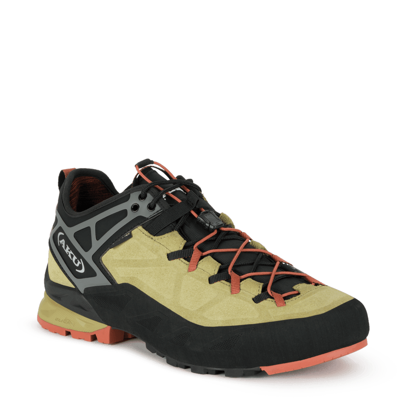 AKU® official website | Outdoor Footwear | Walking & Hiking Boots
