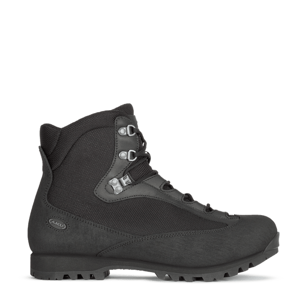 Military Shoes and Boots for Men. AKU®